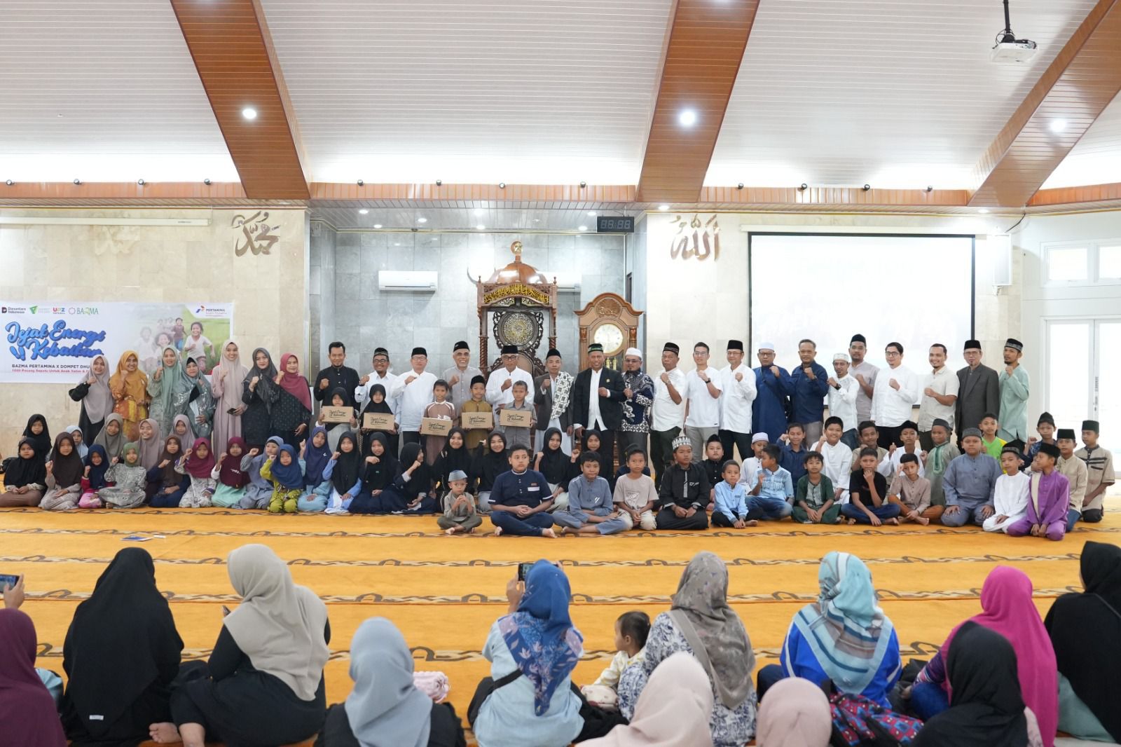 BAZMA Kilang Pertamina Dumai Ukir Senyum Anak-anak Yatim dan Dhuafa ...